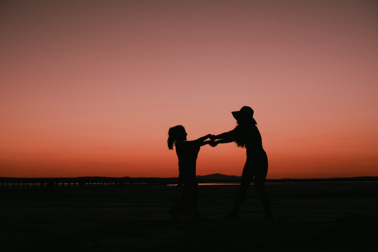 Crushed Hope: What to Do When a Promising Date Goes Cold – lovelifeinsights