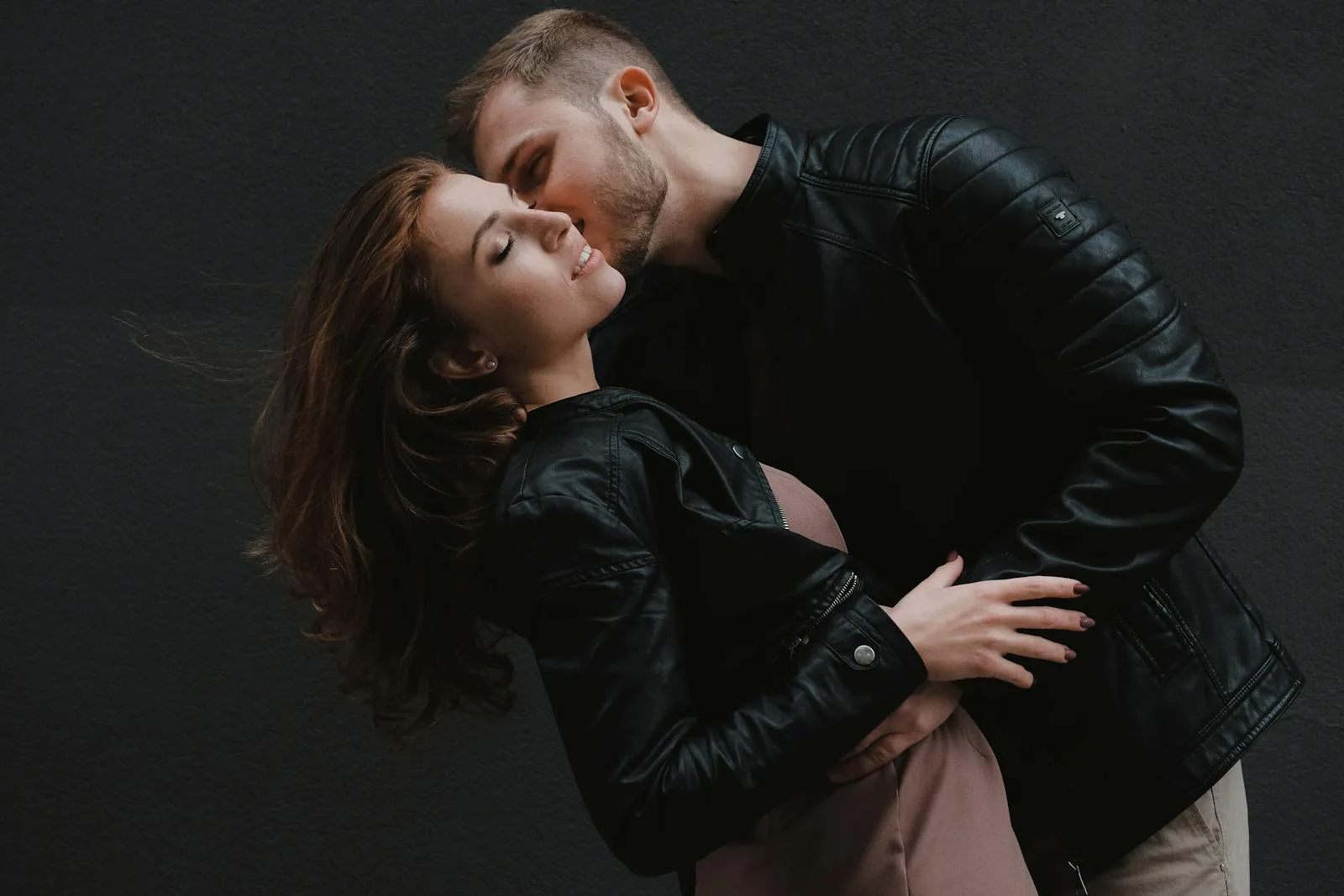 Rekindling Romance: 8 Tips for Busy Couples